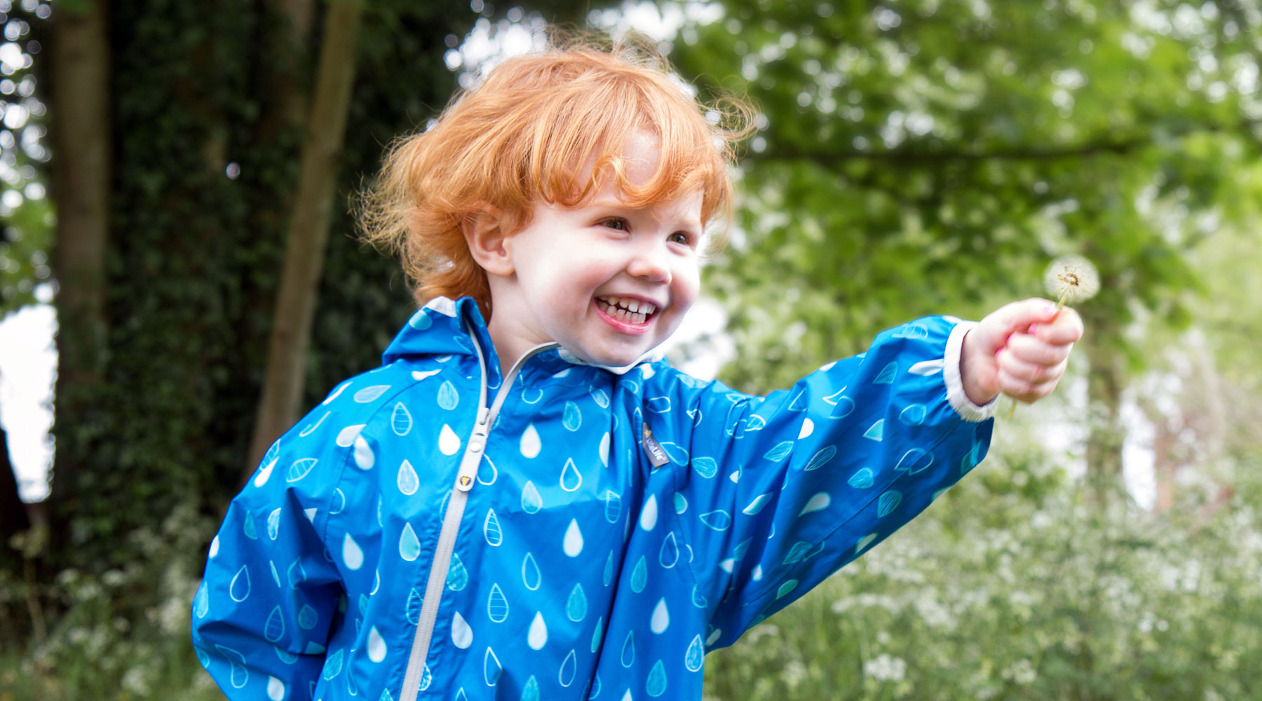 Free Puddle Suit with any Child Carrier | LittleLife